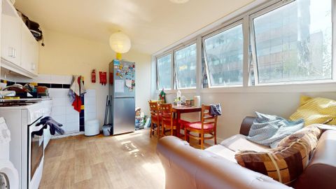 Clipstone Street, London W1W, 3 bed flat to rent, £4,200 pcm - Zoopla