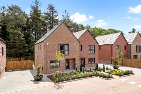 Brooklands Grove, Heath Road, Weybridge KT13, New home, 3 bed semi ...