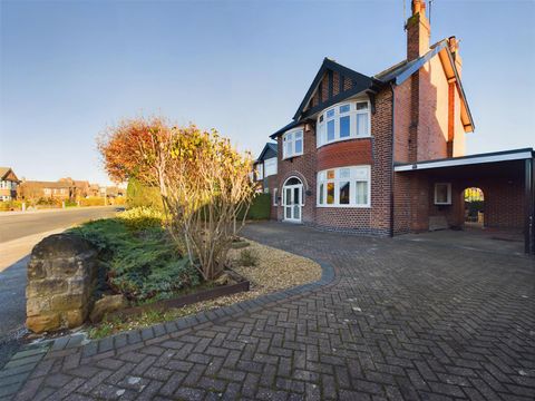 3 bed detached house for sale in Sandfield Road, Arnold, Nottingham NG5 ...