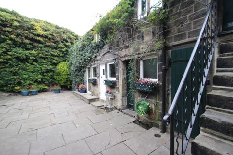 Royds Hall Lane, Low Moor, Bradford, West Yorkshire BD12, 1 bed ...