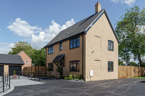 New home, 3 bed detached house for sale in Harleston IP20, £350,000 ...