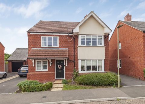 Ruskin Close, Oxford OX2, 4 bed detached house for sale, £700,000 - Zoopla