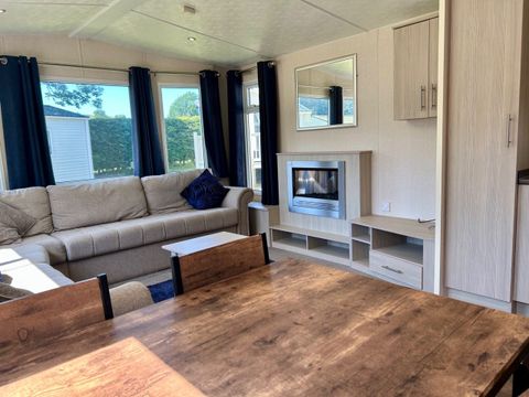 West Witton, Leyburn DL8, 2 bed mobile/park home for sale, £47,995 - Zoopla