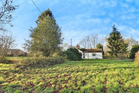 Newcastle Road, Madeley, Crewe CW3, 2 bed detached bungalow for sale, £ ...