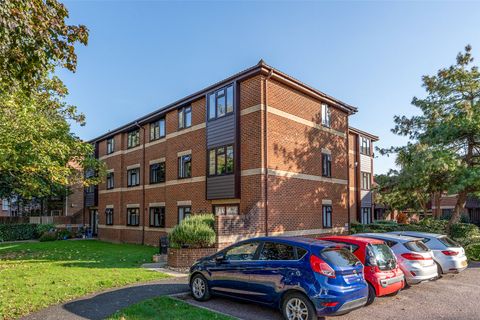 The Courtyard, St. Botolphs Road, Worthing, West Sussex BN11, 2 bed ...