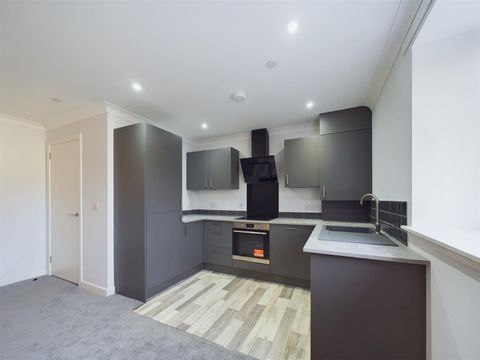 2 bed flat for sale in Flat 2, 10-16 York Place, Perth PH2, £150,000 ...