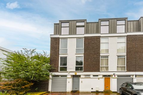 6 bed town house for sale in Elliott Square, Primrose Hill NW3, £ ...