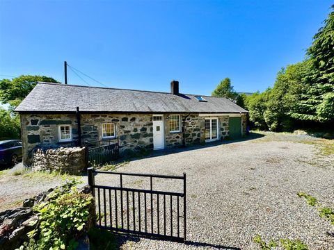 Criccieth LL52, 2 bed detached house for sale, £249,000 - Zoopla