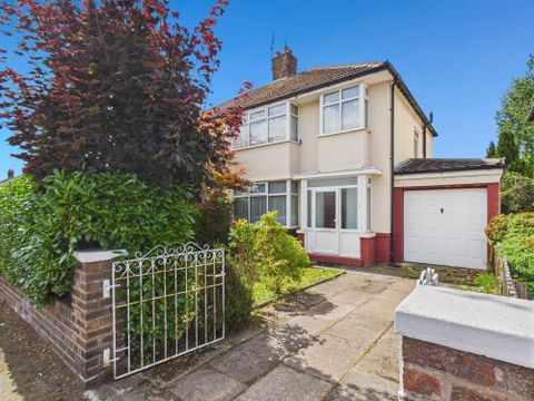 Mackets Lane, Hunts Cross, Liverpool. L25, 3 bed semi-detached house ...