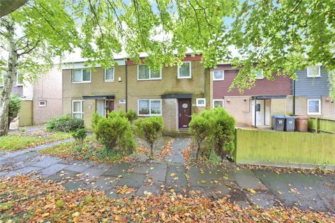 3 bed terraced house for sale in Shire Place, Northampton ...