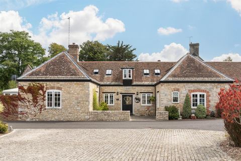 The Old Stables, Warmwell DT2, 4 bed barn conversion for sale, £650,000 ...