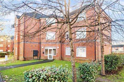 1 bed flat for sale in Ashdene Gardens, Reading, Berkshire RG30, £ ...