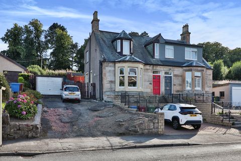 2 bed flat for sale in Redding Road, Falkirk FK2, £85,000 - Zoopla