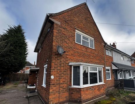 3 bed end terrace house to rent in Lavender Grove, Walsall WS3, £1,100 ...