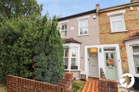 3 bed terraced house for sale in Friday Road, Erith DA8, £360,000 - Zoopla