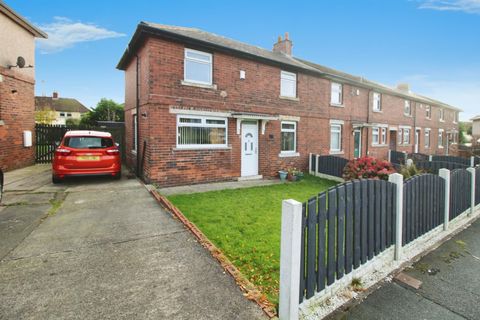 3 bed town house for sale in Burlington Avenue, Bradford BD3, £160,000 ...