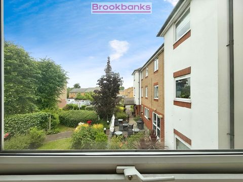 Kennett Court, Swanley, Kent BR8, 1 bed flat for sale, £149,995 - Zoopla