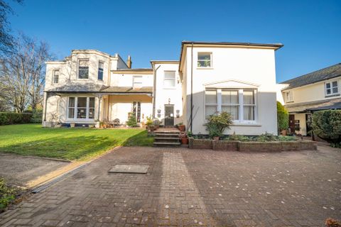 Weyhill Lodge, Weyhill SP11, 1 bed flat for sale, £160,000 - Zoopla