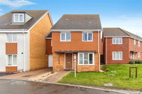 4 bed semi-detached house for sale in Tyndal Way, Dartford, Kent DA1, £550,000 - Zoopla