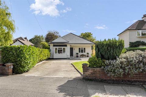 Thornhill Road, Ickenham UB10, 3 bed detached bungalow for sale, £ ...
