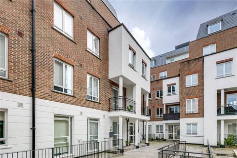 1 bed flat for sale in Devonhurst Place, Heathfield Terrace W4, £ ...