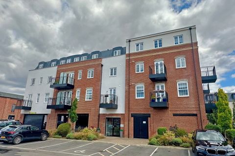 Shilling House, Goldsmiths Lane, Wallingford OX10, 2 bed flat for sale ...