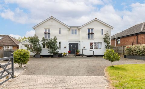 Baring Road, Cowes PO31, 5 bed detached house for sale, £995,000 - Zoopla
