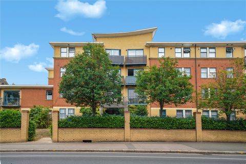 Tottenham Lane, London N8, 2 bed flat for sale, £480,000 - Zoopla