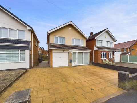 3 bed detached house for sale in Wordsworth Road, Daybrook, Nottingham ...