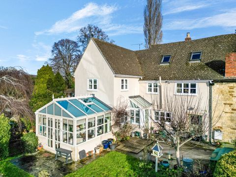 Greencourt, Kings Stanley GL10, 4 bed cottage for sale, £575,000 - Zoopla