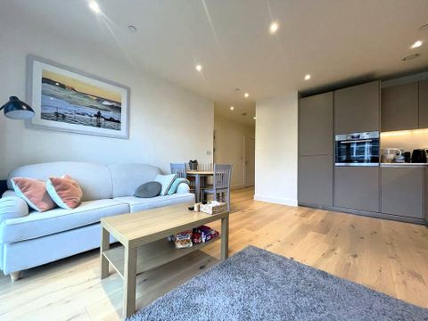 Tyger House, 7 New Warren Lane, Woolwich, London SE18, 1 bed flat to ...