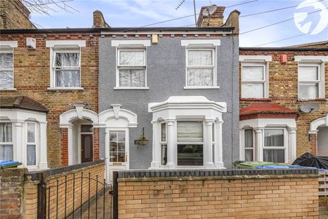 Timbercroft Lane, Plumstead Common SE18, 2 bed terraced house for sale ...