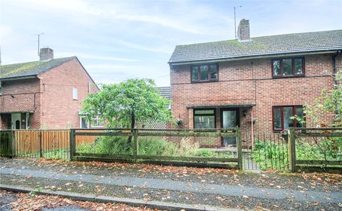 3 bed semi-detached house for sale in Woodbury, Lambourn, Hungerford ...