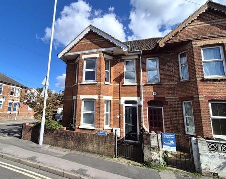 Sea View Road, Parkstone, Poole BH12, 2 bed maisonette for sale, £ ...