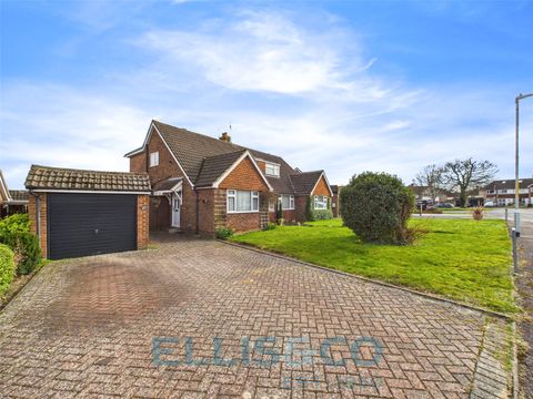 St. Bernards Road, Tonbridge, Kent TN10, 4 bed semi-detached house for ...