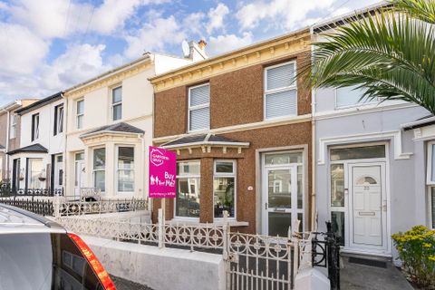 2 bed terraced house for sale in 32, Victoria Avenue, Douglas IM2, £ ...