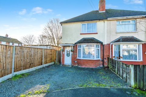 Warren Crescent, Southampton, Hampshire SO16, 3 bed semi-detached house ...
