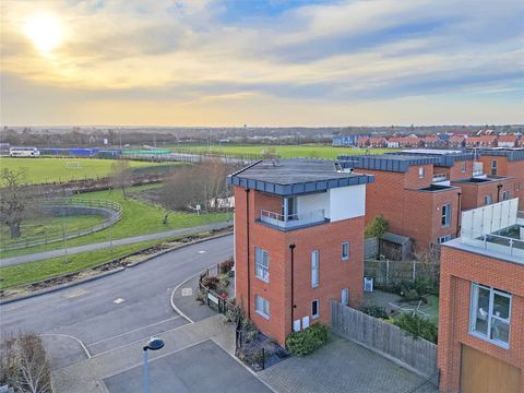 Armistice Avenue, Springfield, Chelmsford, Essex CM1, 3 bed semi ...