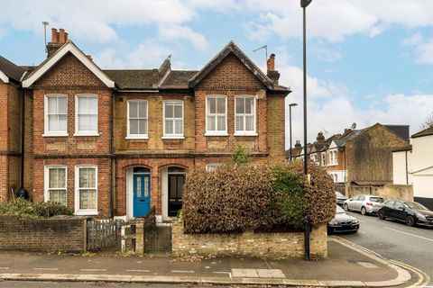 Shell Road, Ladywell SE13, 2 bed flat for sale, £485,000 - Zoopla