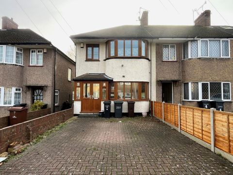 3 bed end terrace house for sale in Gerald Road, Gravesend DA12, £375,000 - Zoopla