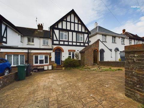 2 bed flat for sale in Hangleton Road, Hove, East Sussex BN3, £385,000 ...