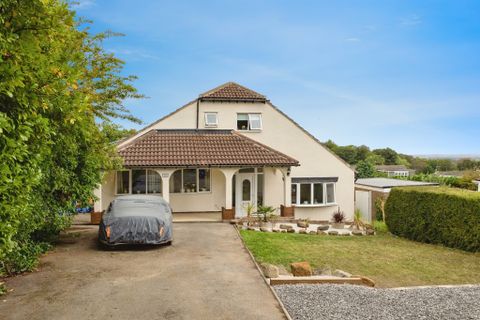 Ormesby Bank, Ormesby, Middlesbrough TS7, 5 bed detached house for sale ...