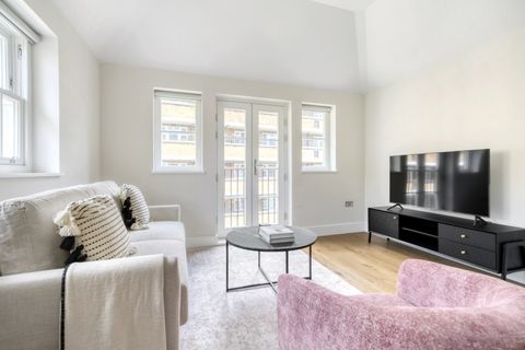 Waterloo SE1, 1 bed flat to rent, £3,420 pcm - Zoopla