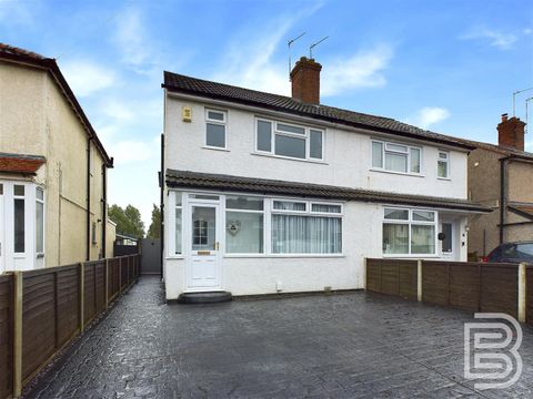 3 bed semi-detached house for sale in Balcombe Road, Rugby CV22, £ ...