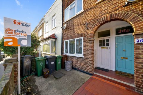 Murchison Road, London E10, 2 bed flat for sale, £325,000 - Zoopla
