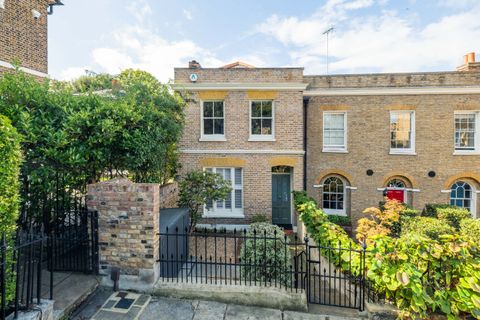 Luton Place, London SE10, 3 bed semi-detached house for sale, £ ...