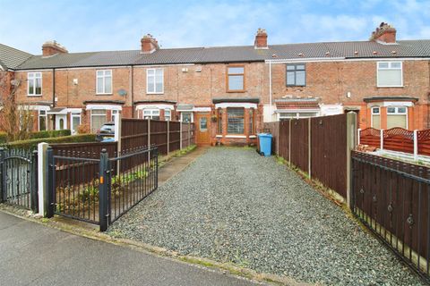 2 bed terraced house for sale in Marfleet Lane, Hull HU9, £185,000 - Zoopla