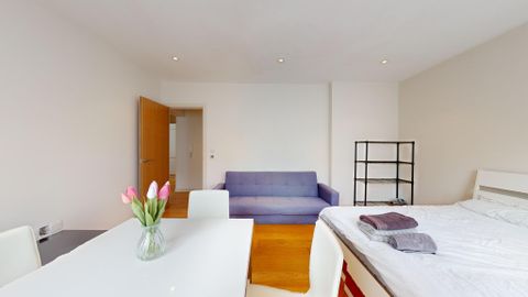 2 bed flat to rent in Red Cliffe Road, London SW10, £3,099 pcm - Zoopla