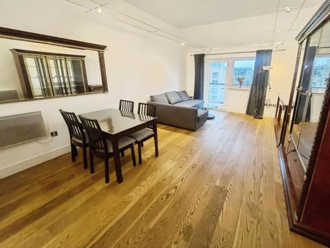 Durham Wharf Drive, Brentford TW8, 2 bed flat to rent, £2,250 pcm - Zoopla