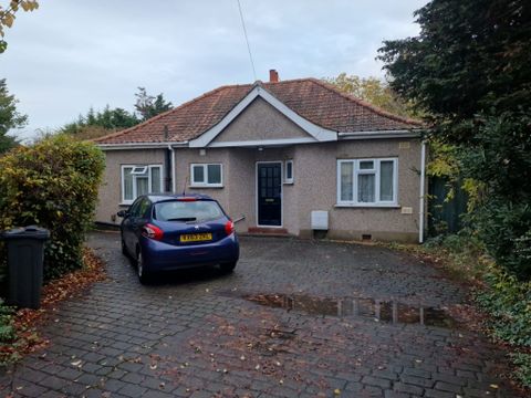 3 bed bungalow to rent in Lime Tree Road, Hounslow, Greater London TW5 ...